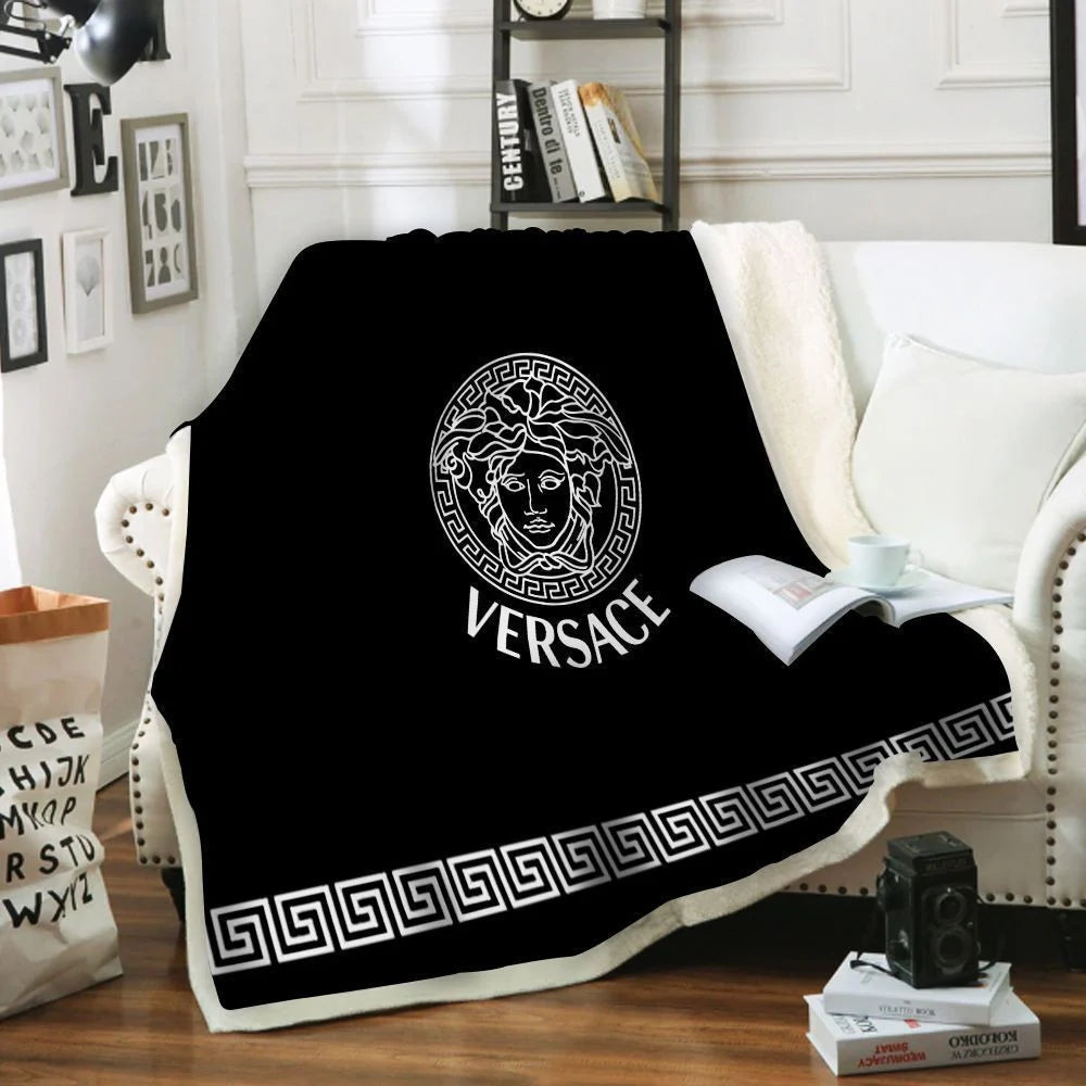 White & Black Versace Blanket | ROSAMISS STORE – MY luxurious home